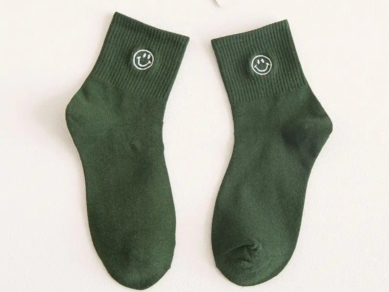 Happy Face Preppy Ankle Socks Smiley Face Socks for Women and Teens ...