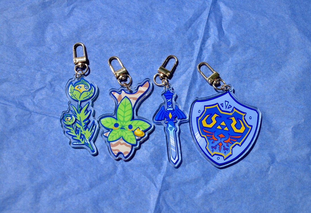 The Legend of Zelda Keychain / Hylian Shield Korok Hyrule Plant ...