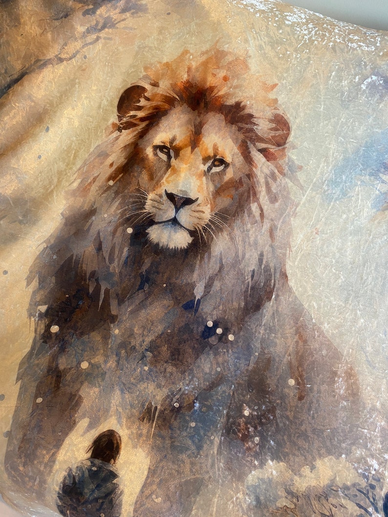 Limited Edition Narnia "aslan Returns" Plush Crushed Velvet Designer ...