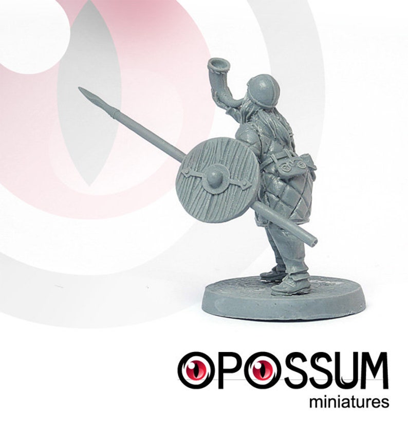 Trumpeter Viking Shield Maiden Miniature, 28mm for SAGA - Etsy