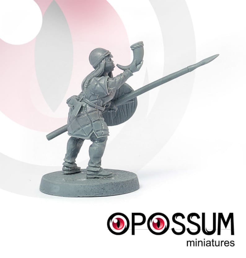 Trumpeter Viking Shield Maiden Miniature, 28mm for SAGA - Etsy