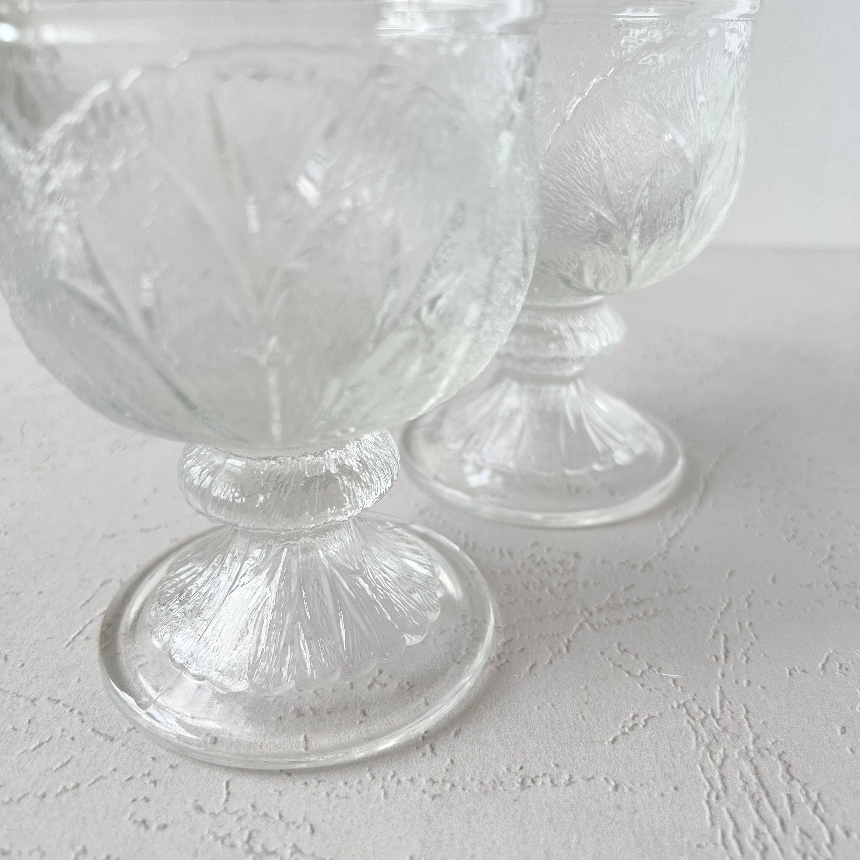 Vintage Pebble Leaf Clear Glass Water Goblet by Indiana Glass - Etsy