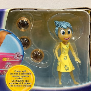 Disney Pixar Inside Out Headquarters Playset W/ Joy Figure & Memory ...