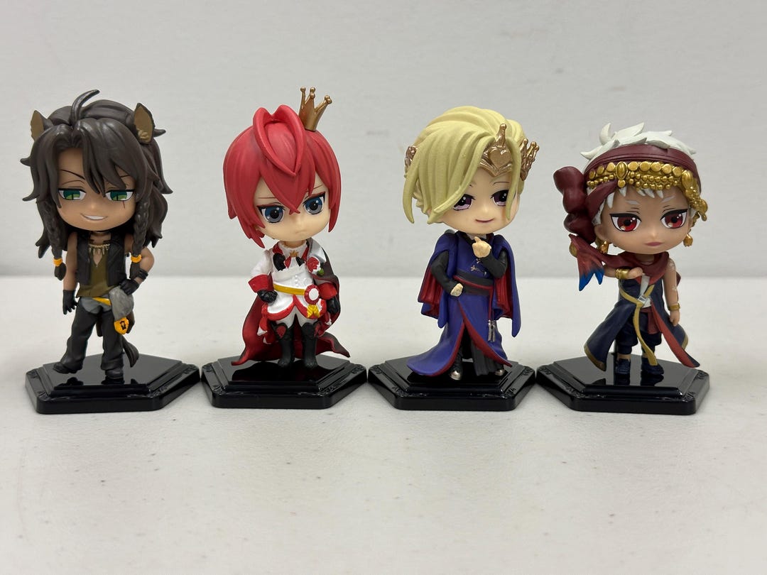Disney Twisted Wonderland Twinkle Statue Lot of 4 Figures Riddle Leona ...