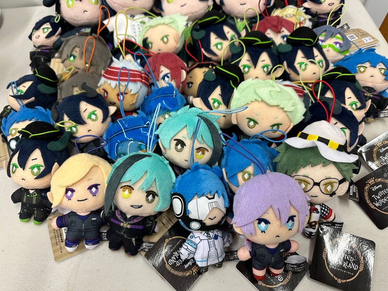 Disney Sega Twisted Wonderland Plush Lot of 44 Idia Ortho Riddle ...