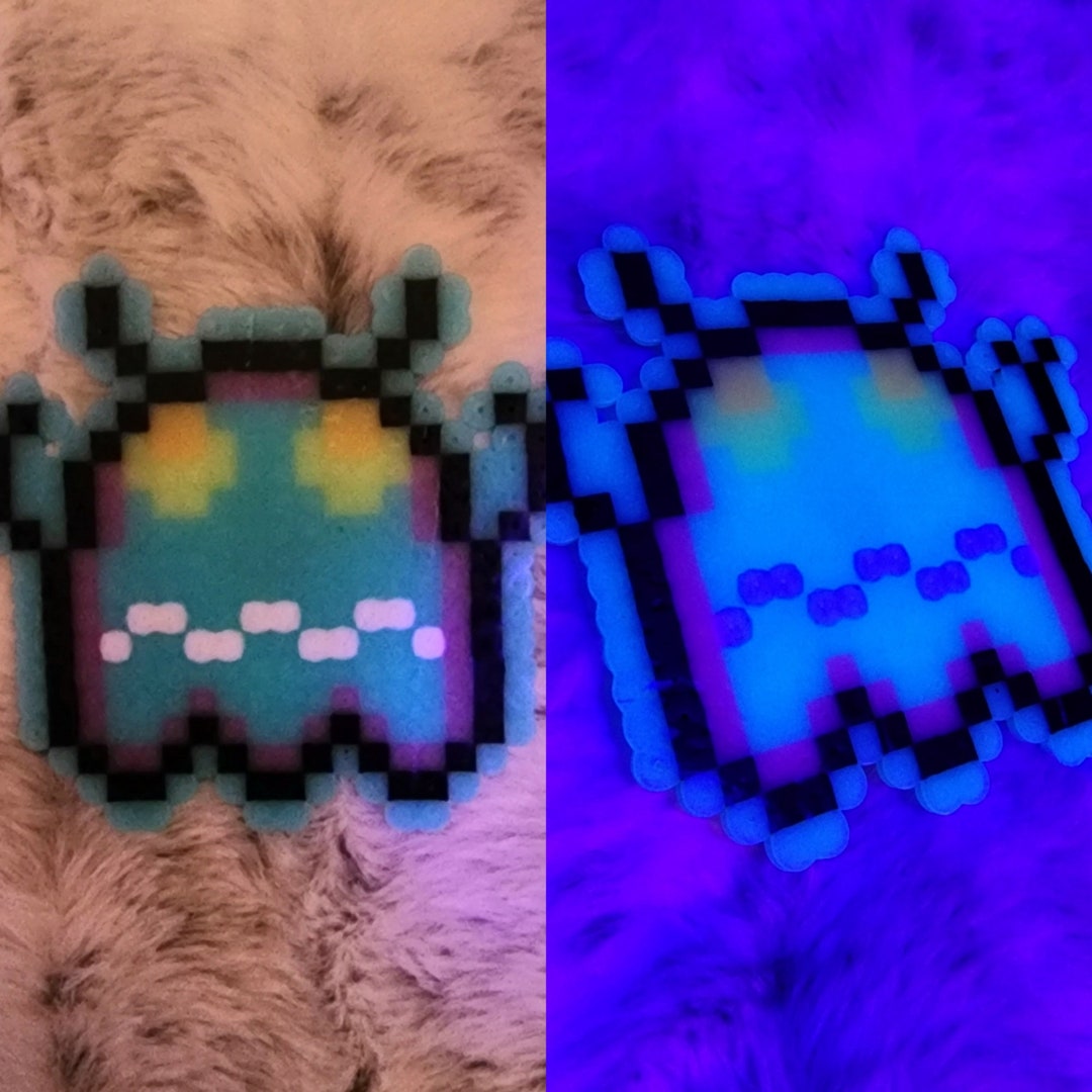 Glow Trippy Pac Man Ghost alienator - Etsy