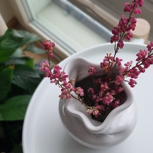 Modern Organic Ceramic Flower Vase. Soft Form. Handmade. - Etsy