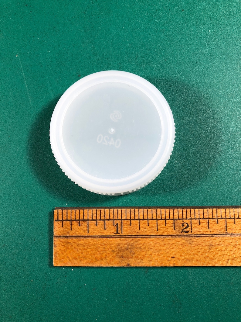 Bottle Caps 100 Lot Used Clear Large Plastic Water Bottle Caps Craft ...