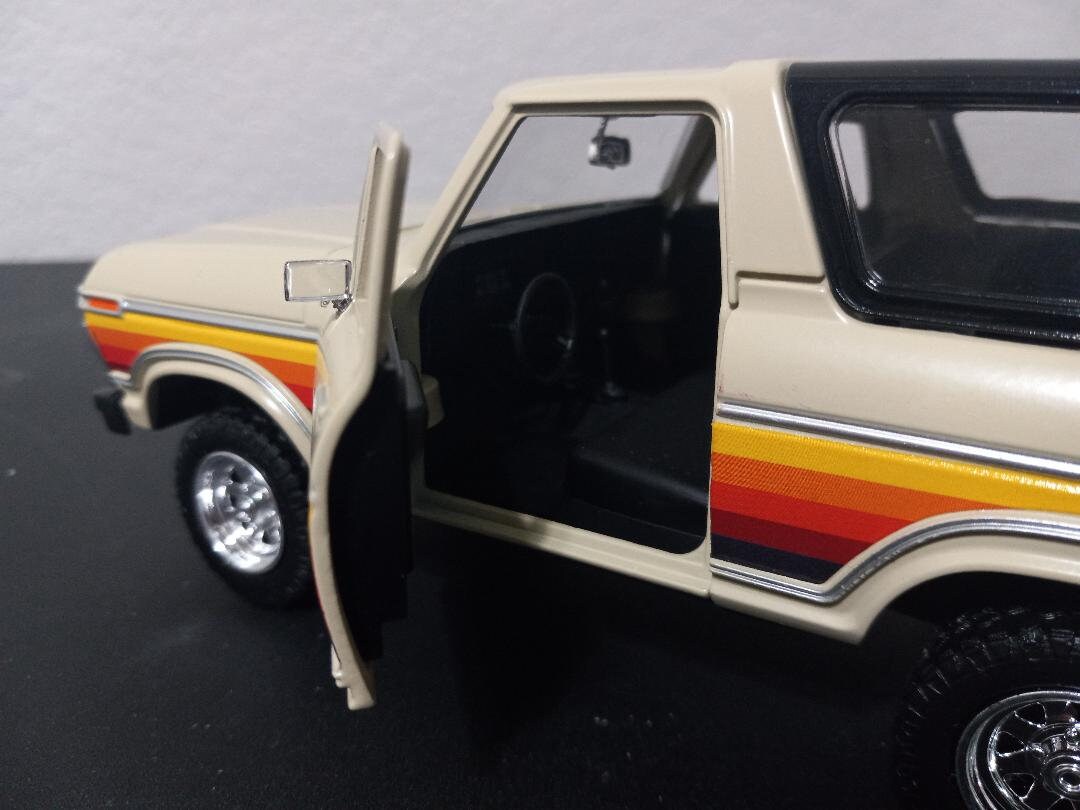 1978 Ford Bronco 1/24 Scale Diecast Model Car - Etsy