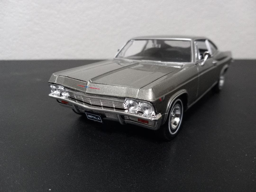 1965 Chevy Impala SS396 1/24 Scale Diecast Model Car - Etsy