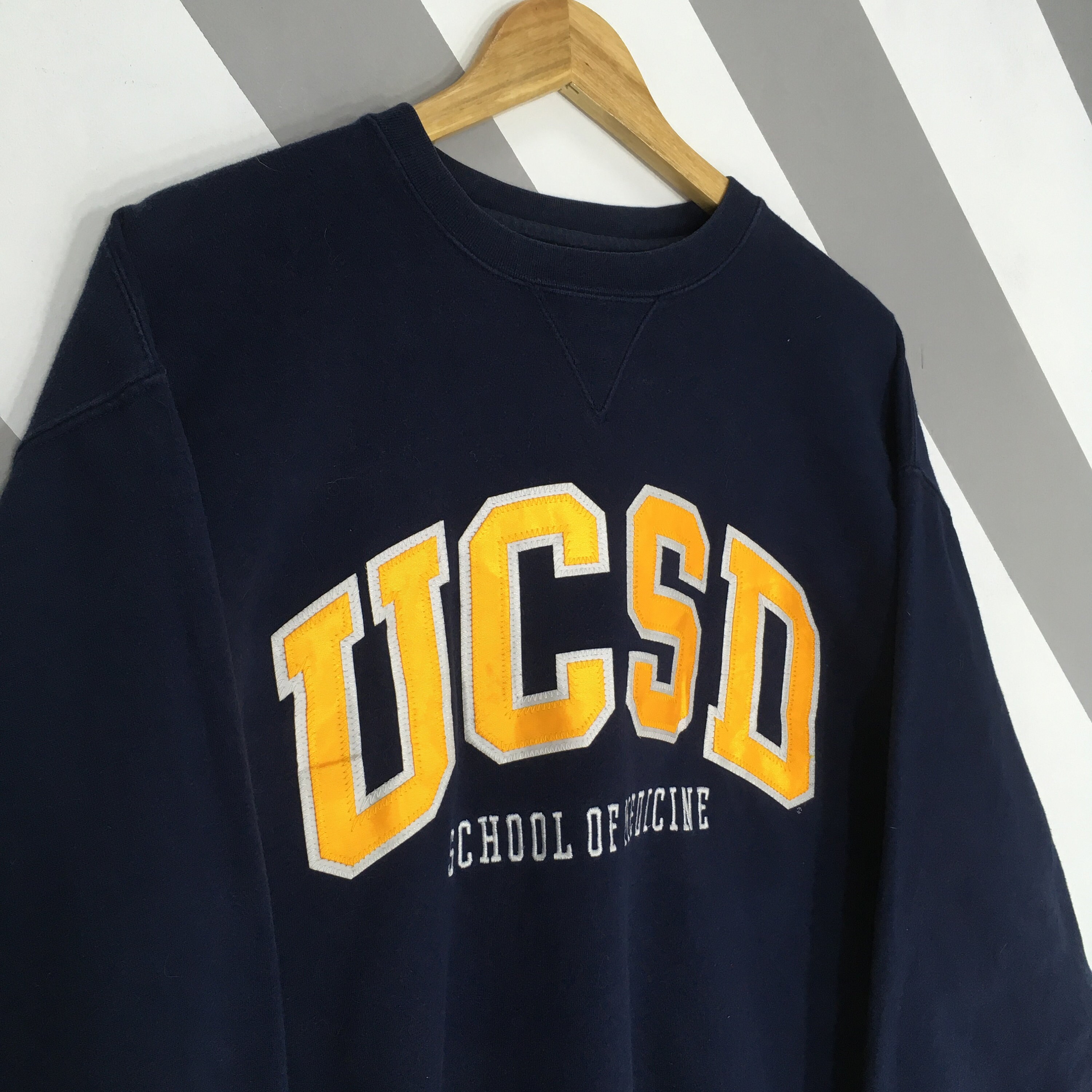 Vintage UC San Diego School of Medicine Blue Sweatshirt Large UCSD ...