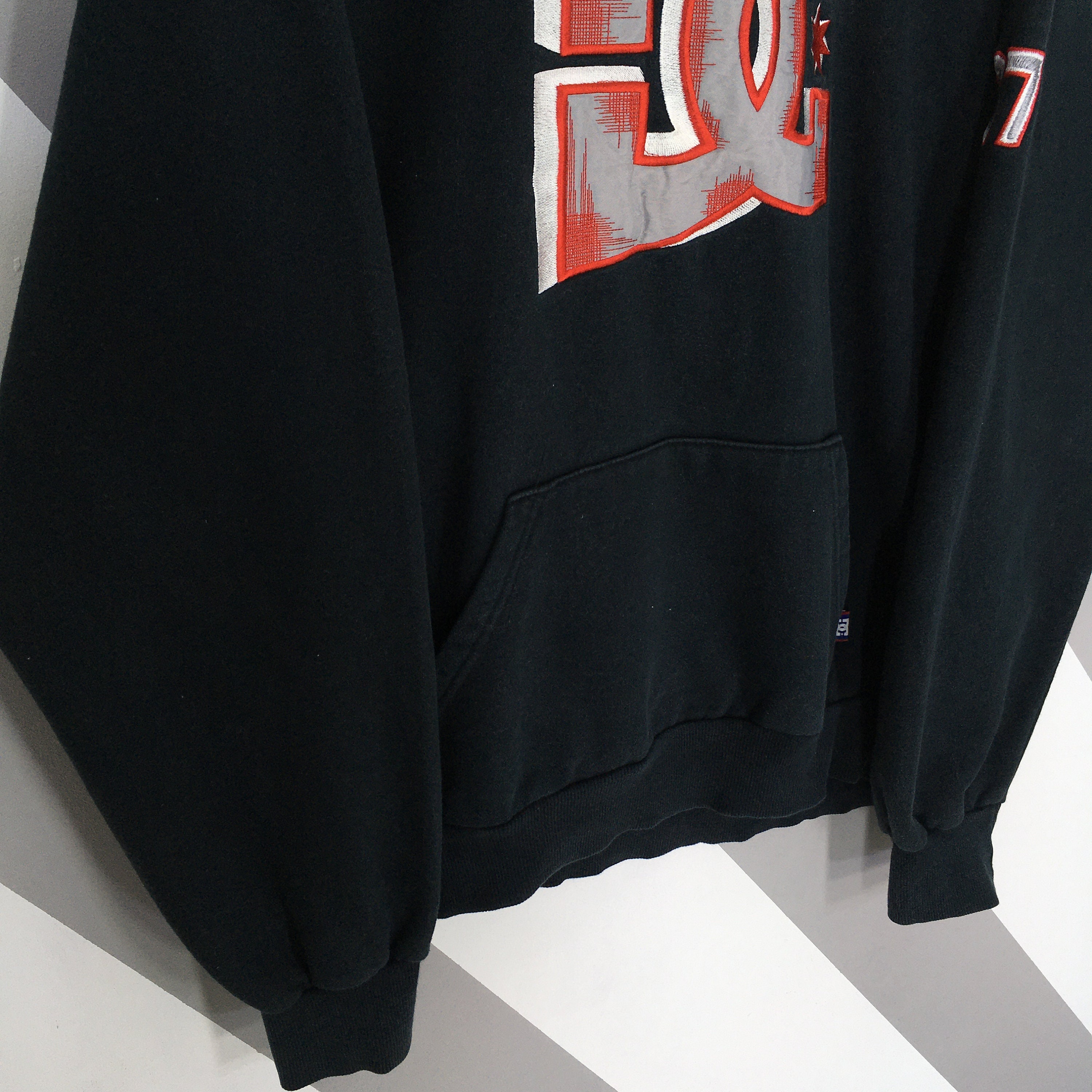 Vintage Dc Shoe Co Usa Hoodie Sweatshirt Xlarge Dc Star Skateboading ...