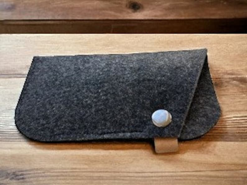 Soft Felt Eyeglass Case With Button and Leather Tag, 2pck Glasses Case ...
