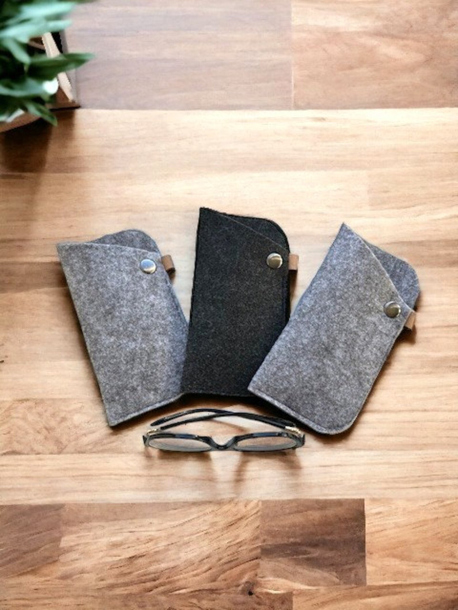 Soft Felt Eyeglass Case With Button and Leather Tag, 2pck Glasses Case ...