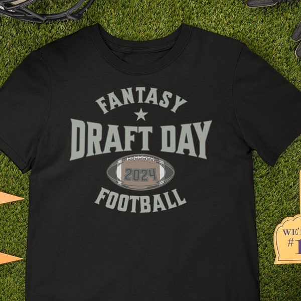 Fantasy Tshirt - Etsy