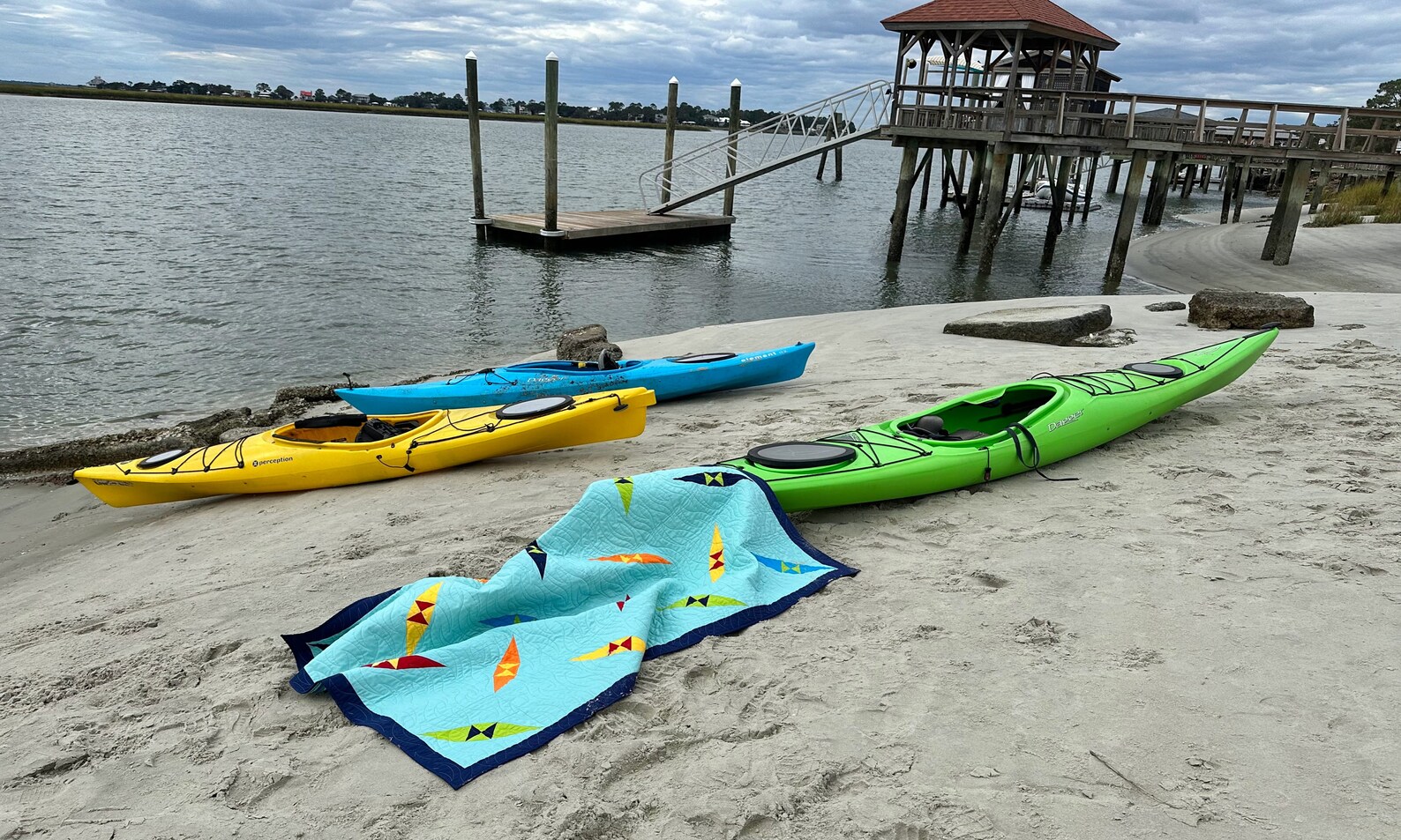 Alley Three Quilt Pattern // Kayaks Design Sewing Pattern Throw Size ...