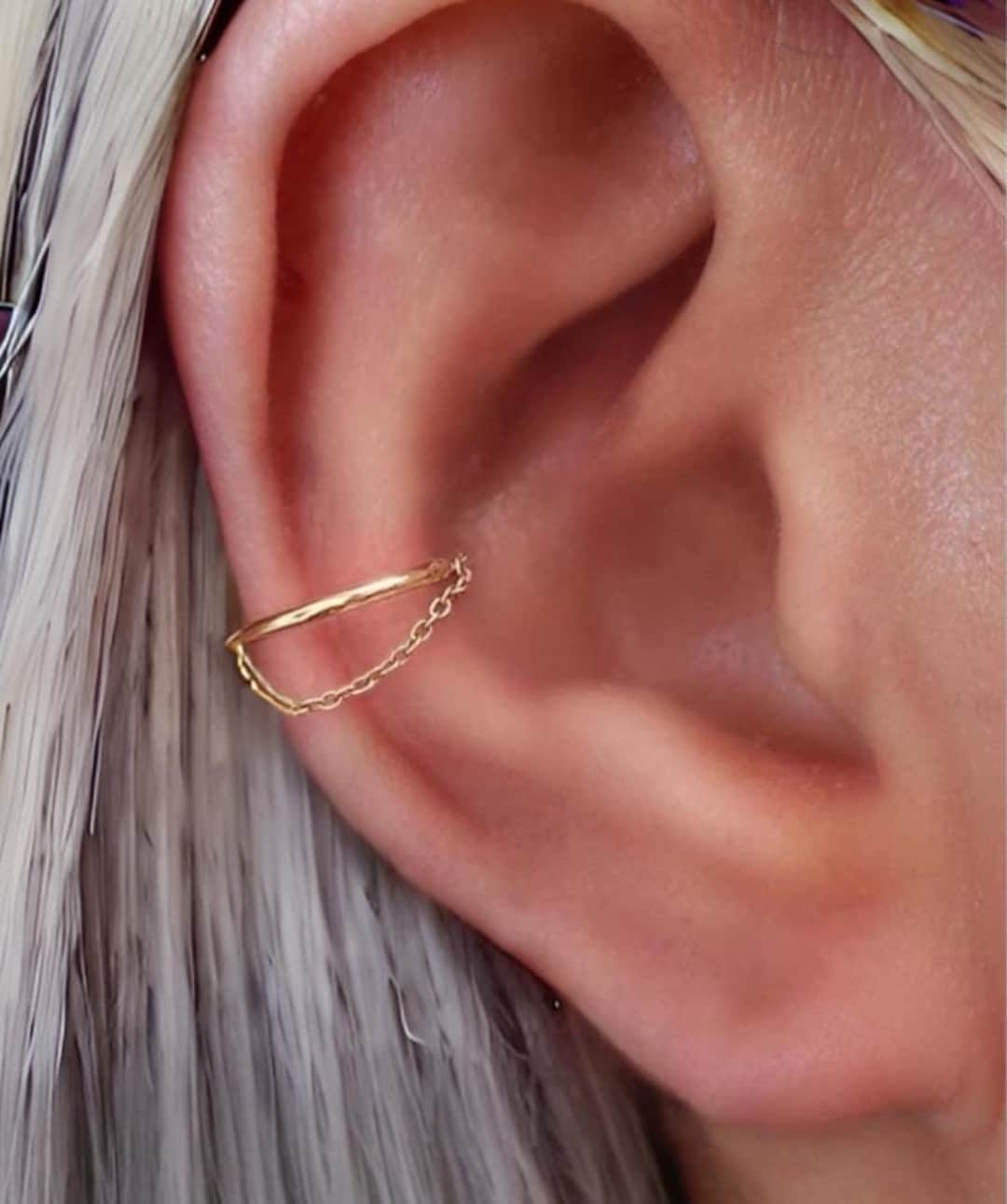 Single Chain Hoop Ring Clicker • Solid G23 Titanium • Conch Septum ...