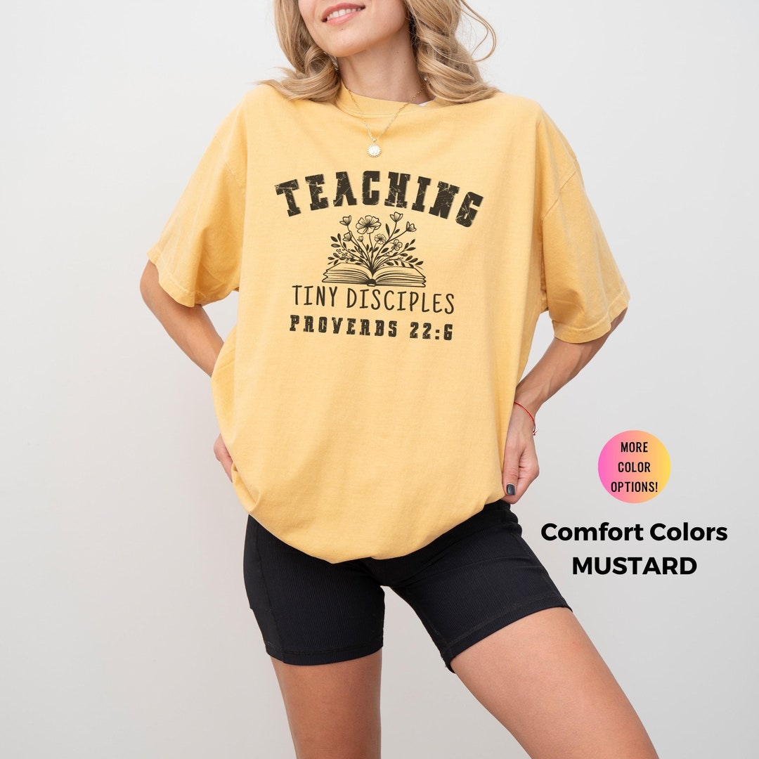 Teaching Tiny Disciples Shirt: Homeschool Mom Comfort Colors Crewneck ...