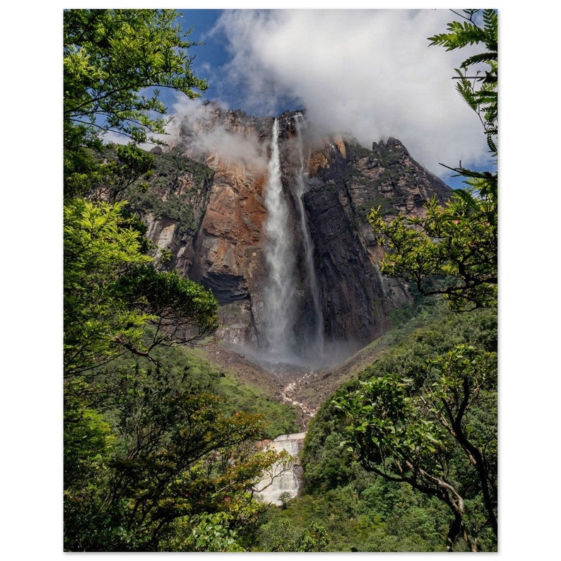 Venezuela, Angel Waterfall in Natural Frame, Salto Ángel, Museum ...