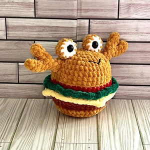 Crabby Burger Buddy: Adorable Crab Burger Plushie for Kids and Adults ...
