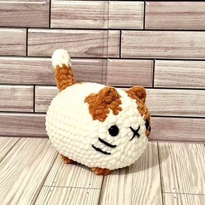 Handmade Crocheted Loaf Cats for Cuddles and Decor - Etsy