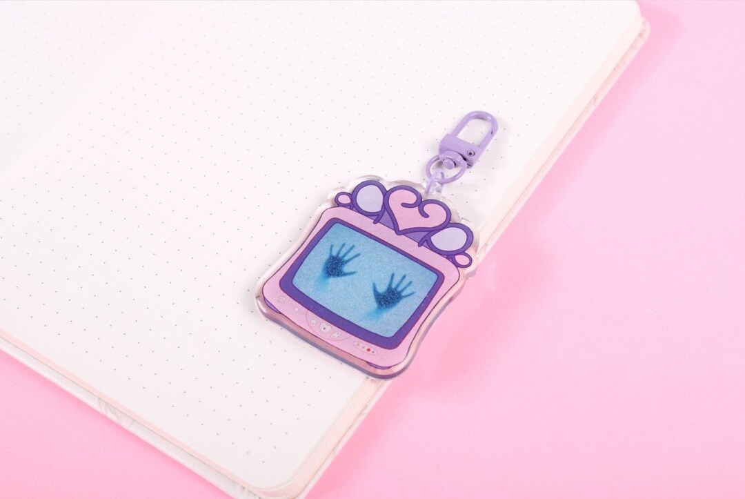 Y2K Poltergeist Princess TV Keychain - Etsy