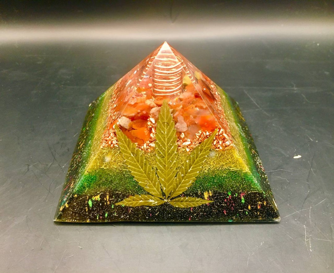 Rasta Far Eye Giza Orgone Pyramid - Etsy