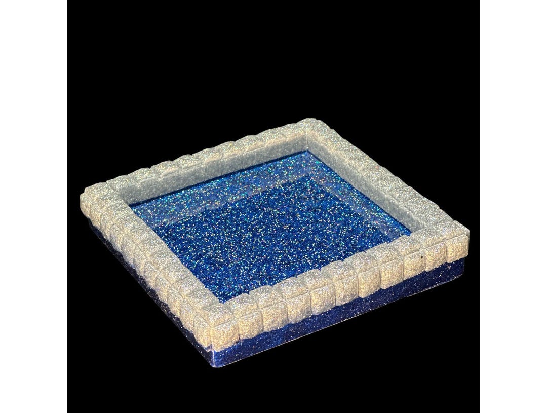 Silver and Blue Crystal Gem Edge Trinket Dish | Crystal Edge Jewelry ...