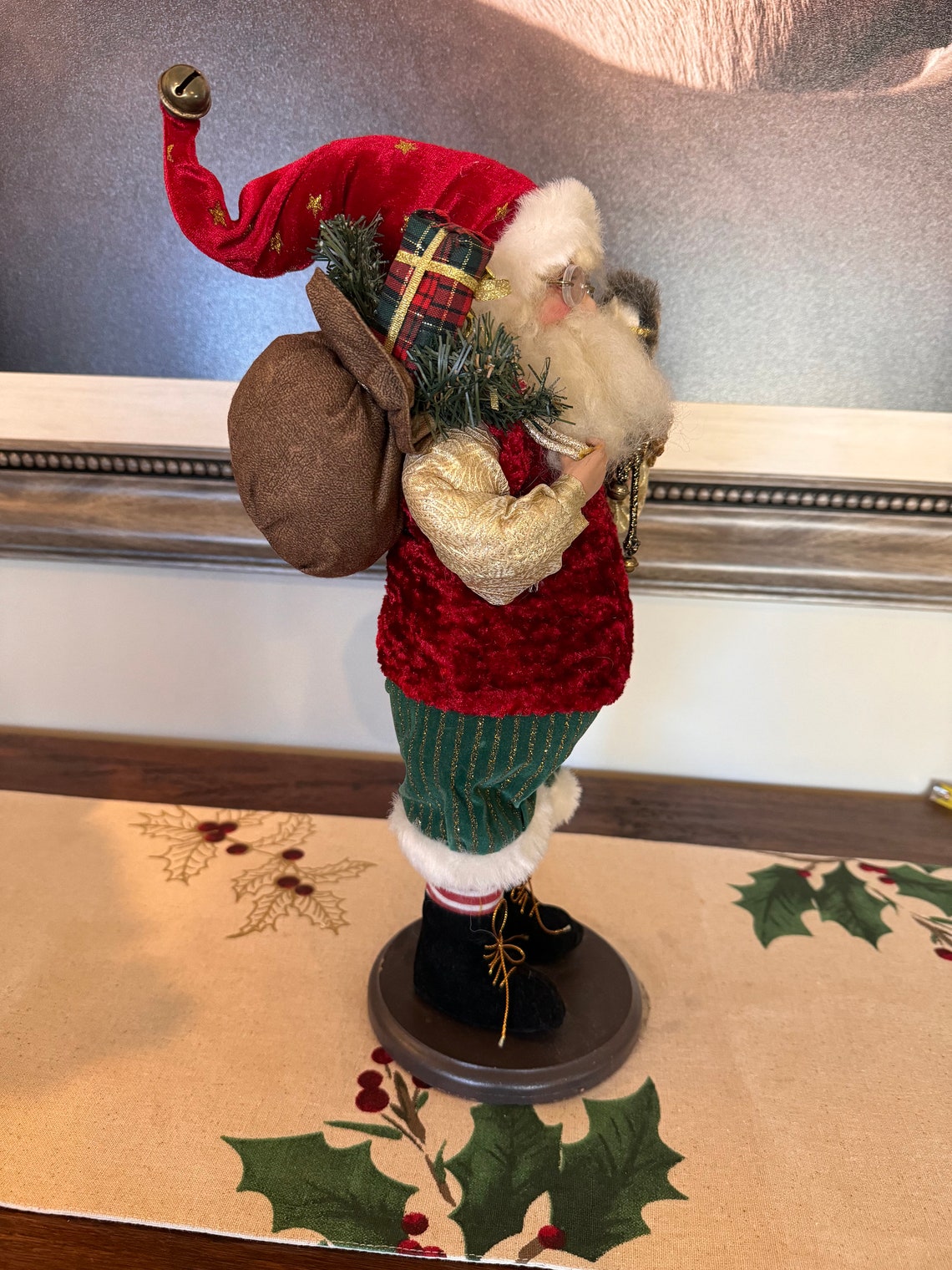 Vintage Santa Claus Figurine - Etsy