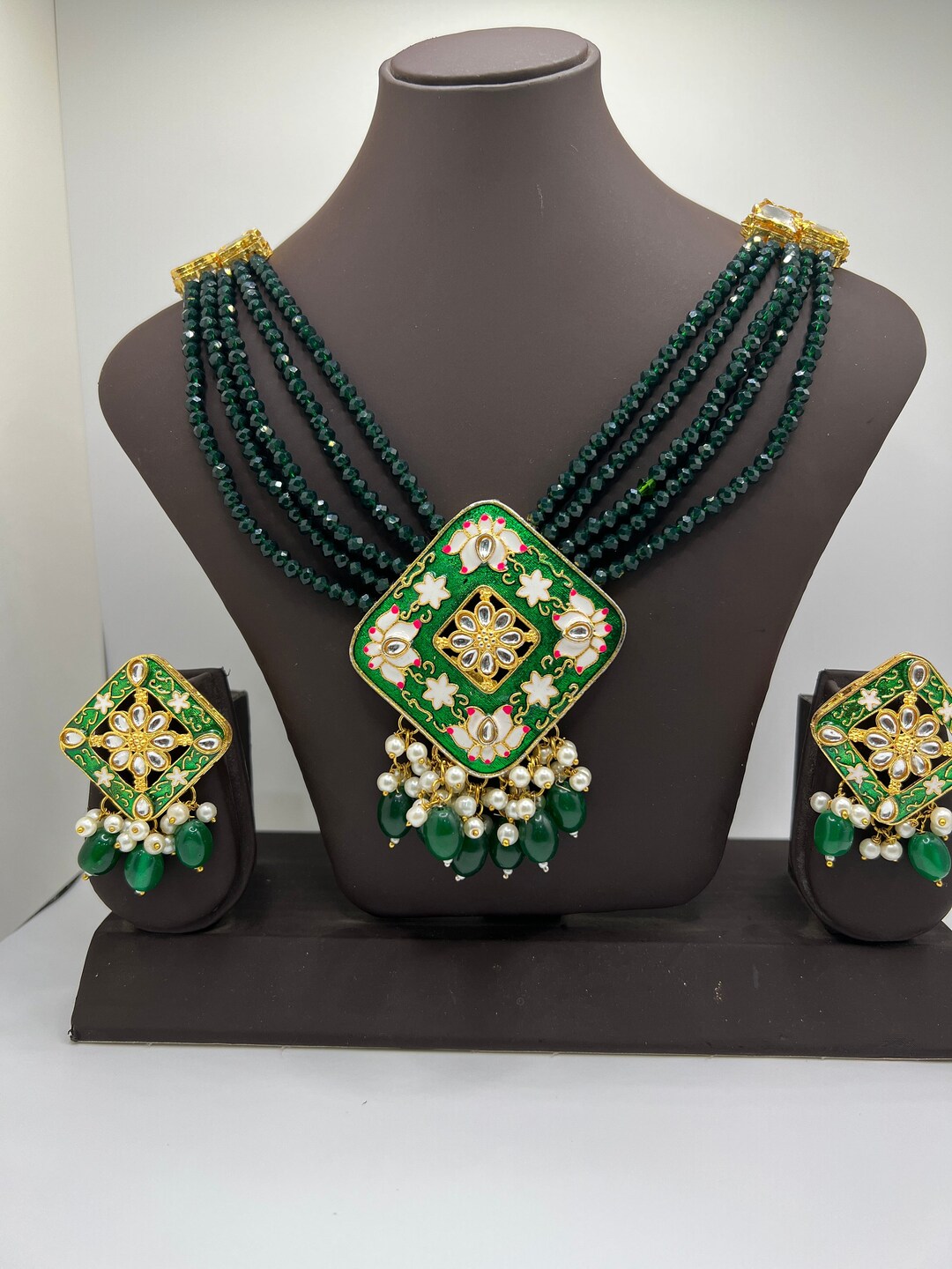 Emerald Green Pendant Necklace With Emerald Green Strands - Etsy