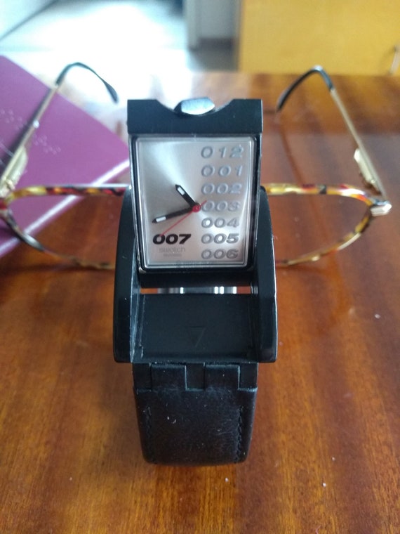 Swatch 007 James Bond Reverso SUFB100 Die Another Day… - Gem