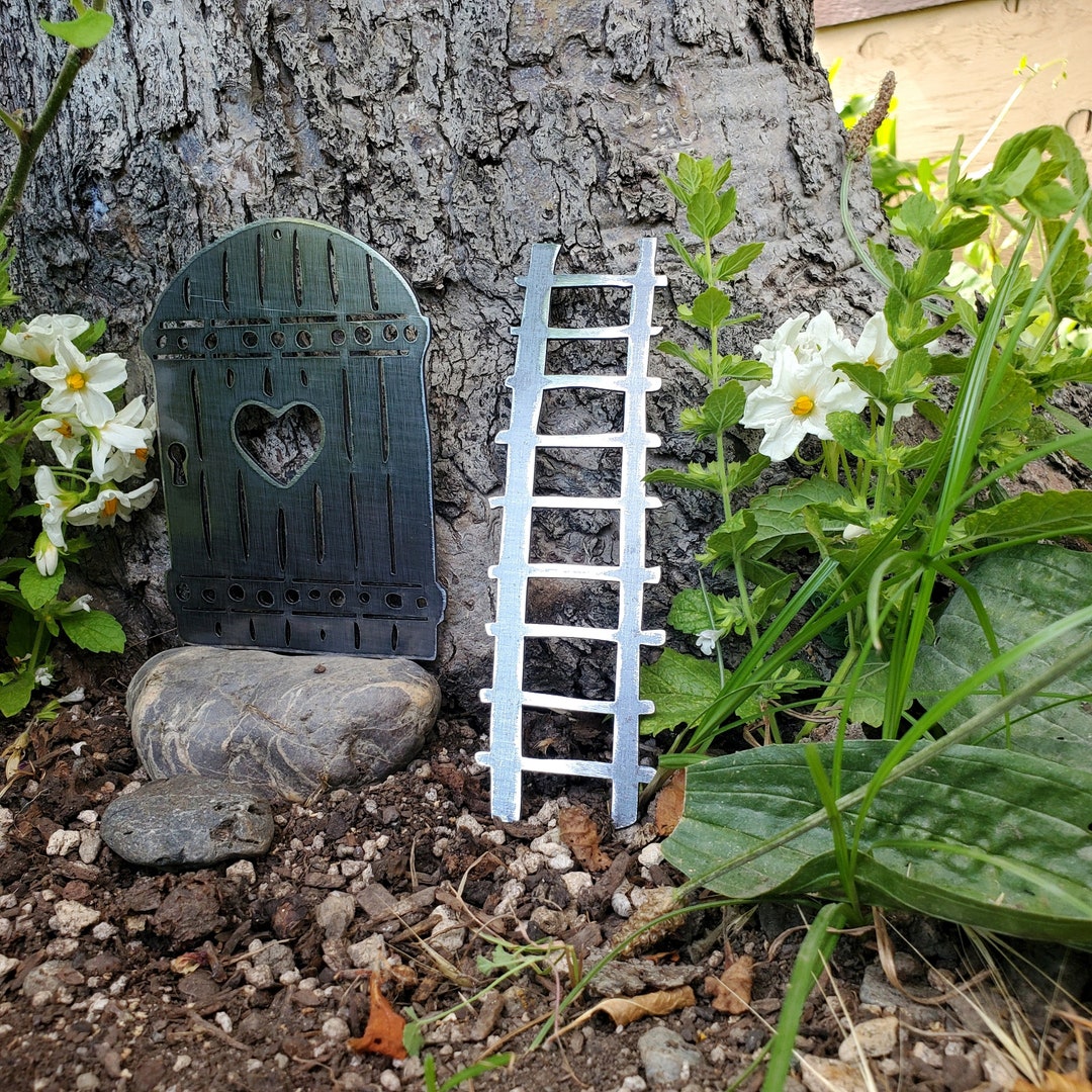 Fairy Garden Ladder | Outdoor Metal Fairy Miniature Accessories for ...