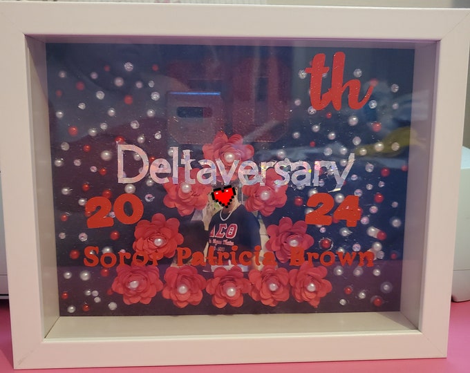 Custom Delta Sigma Theta Shadowbox With deltaversary Theme - Etsy