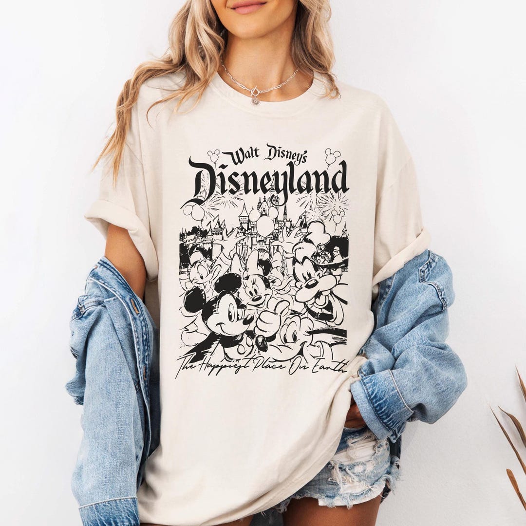 Vintage Walt Disney’s Disneyland Comfort Colors Tee, the Happiest Place ...
