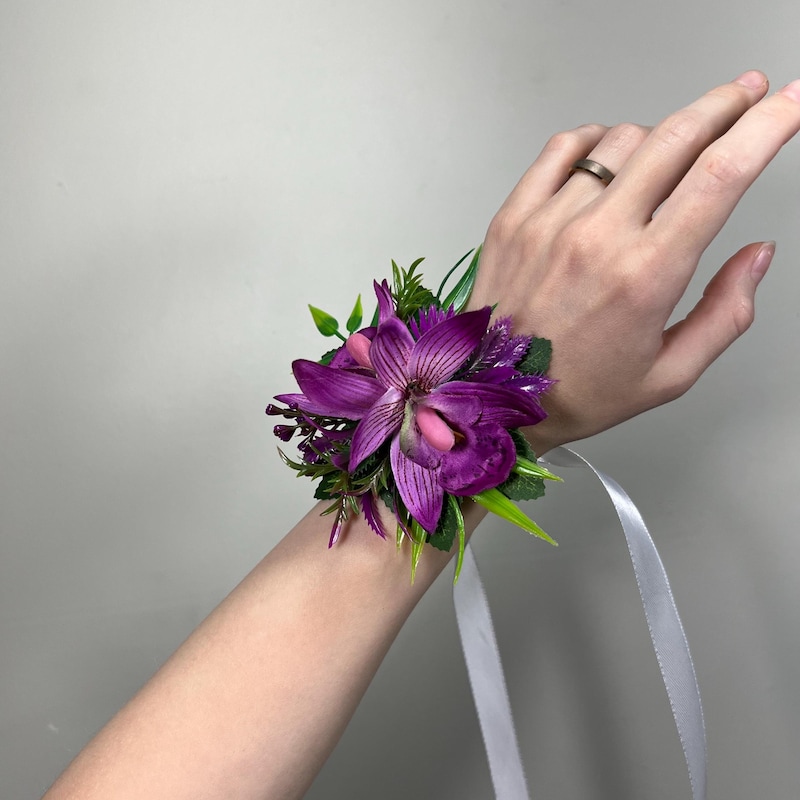 Flower Corsages for Women - Etsy