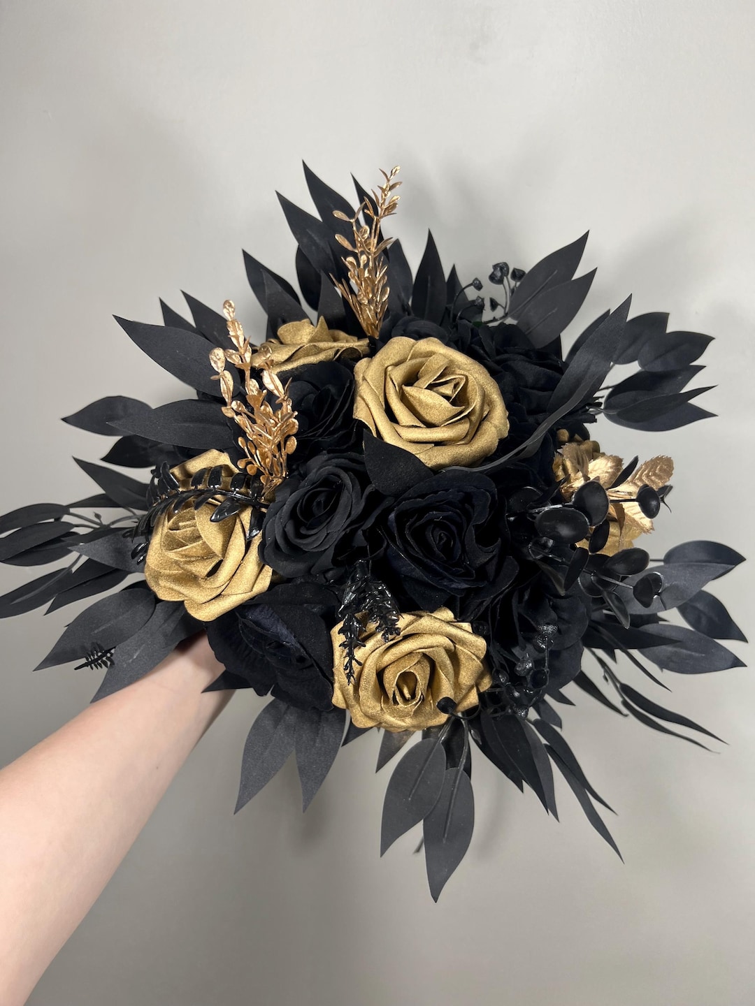 Black Bouquet Wedding Bridal Black Bouquet Gold Bridesmaids Gothic ...