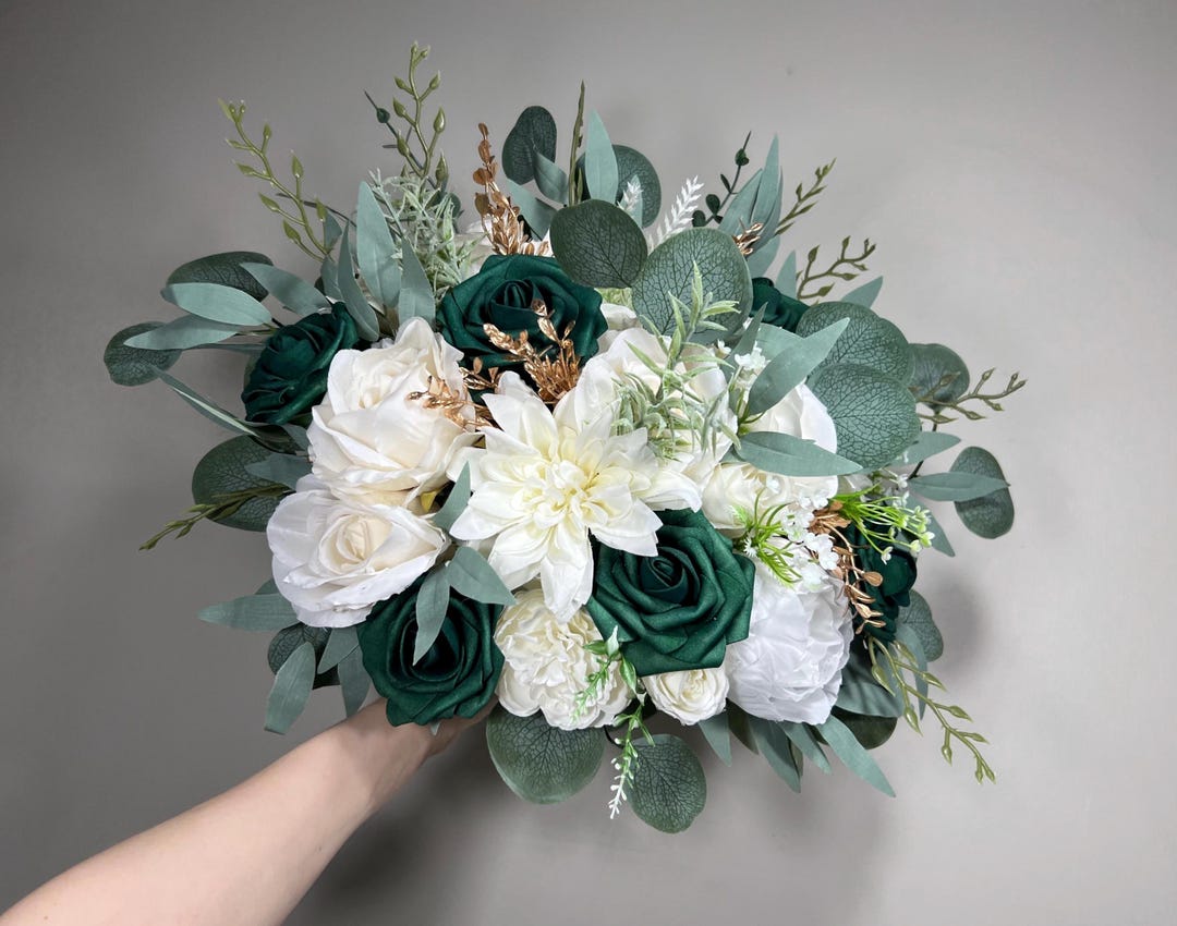 Emerald Green Bouquet Bridal White Hunter Green Bridesmaids Bouquet ...