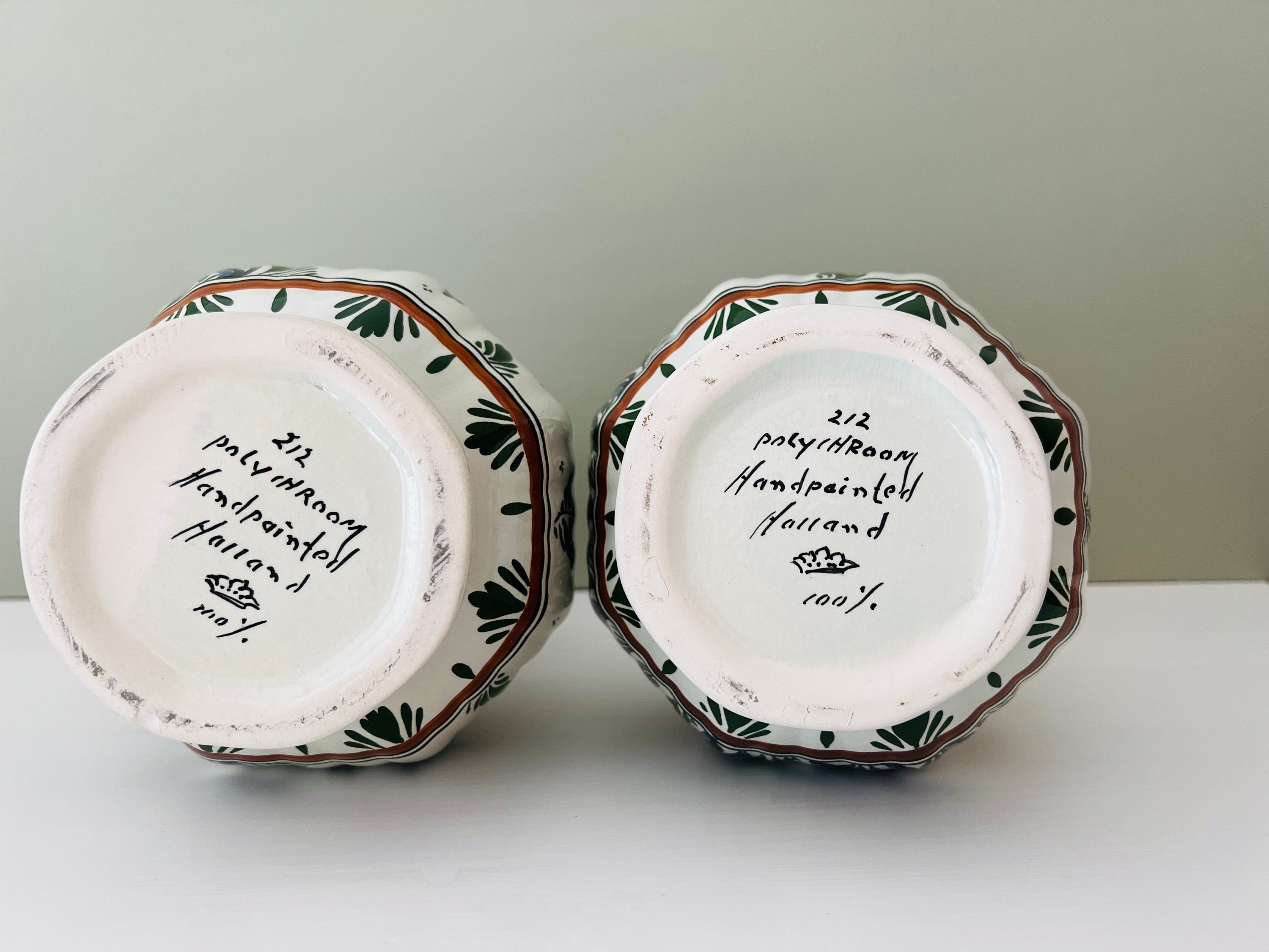 Delft Polychrome Vases, Delft Polychrome Fine Art Ceramics, H 27 Cm 10.6 Inch Pair of 2 Hand ...