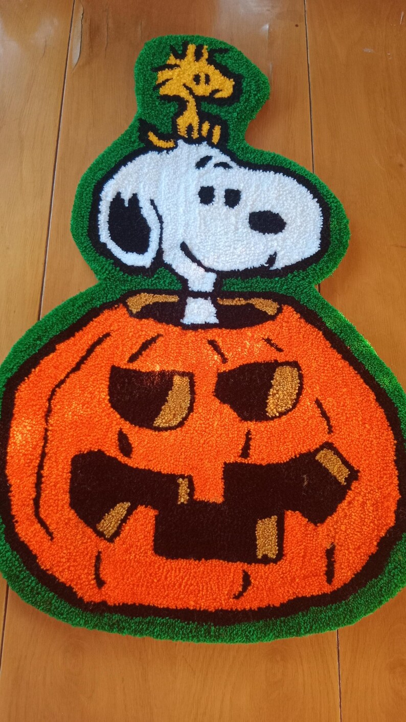 Snoopy Rug, Snoopy Halloween Decor, Pumpkin Snoopy - Etsy