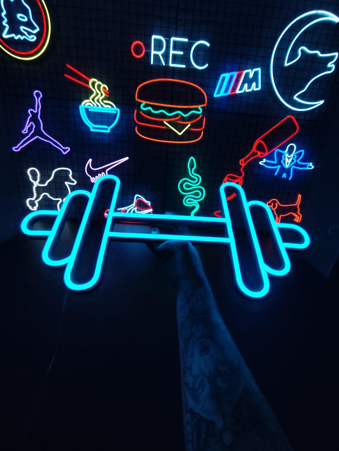 Dumbbell LED Neon Sign Perfect for Fitness Enthusiasts, Gym Lovers, and ...
