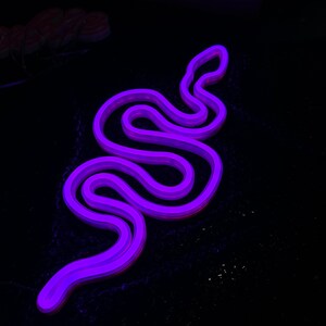 Custom Neon Sign Nails-led Snake Light-modern Reptile Wall Decor ...