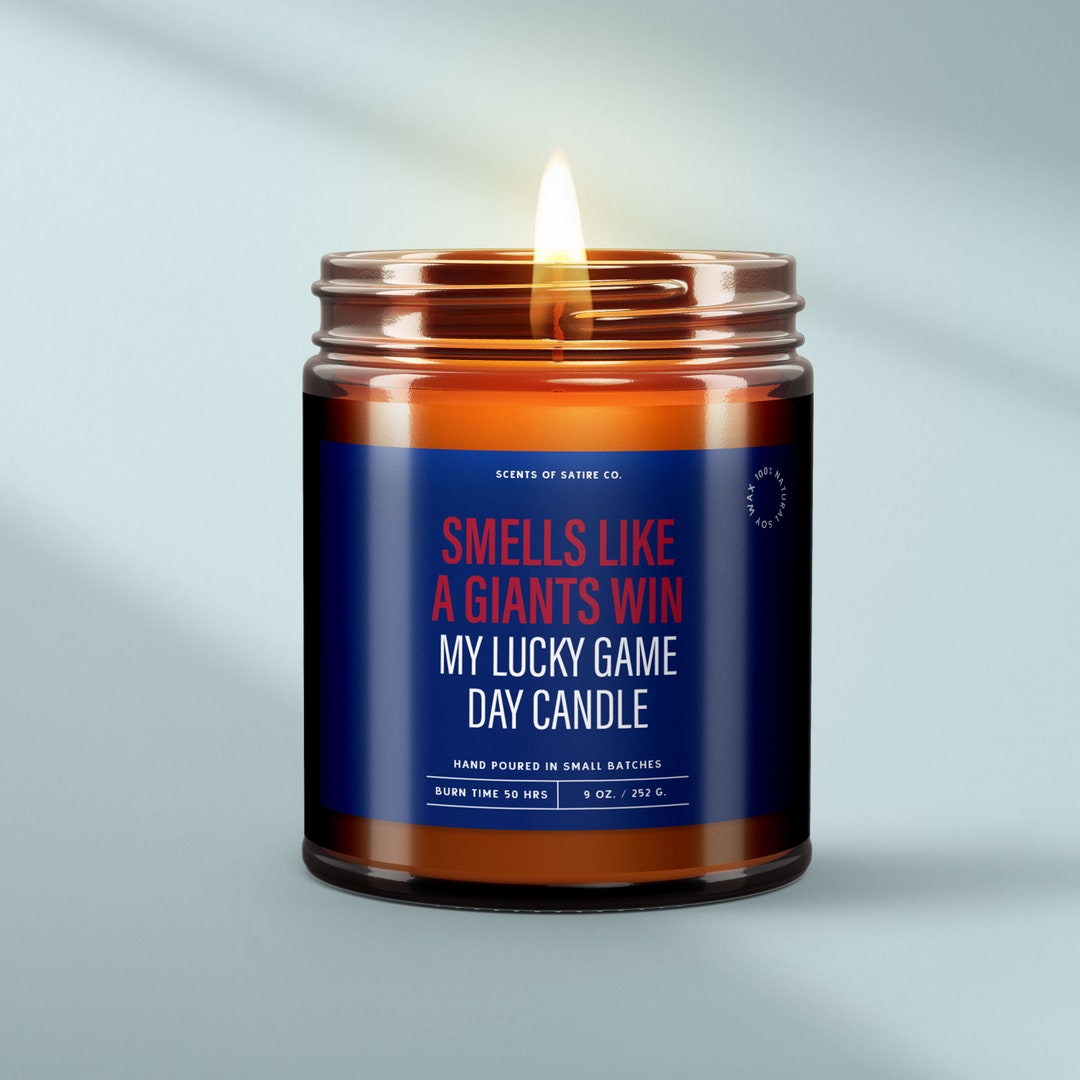 Smells Like A Giants Win Candle Gift for Dad - Lucky Football Candles ...