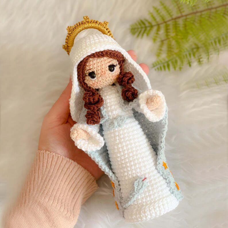 Crochet Mother Mary With Rosary, Crochet Blessed Virgin Mary, Holy Mary ...