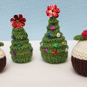 PDF Knitting Pattern for Knit-in-round Mini & Small Christmas Pudding ...