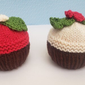 PDF Knitting Pattern for Knitted-in-round, Christmas Pudding & Cupcake ...