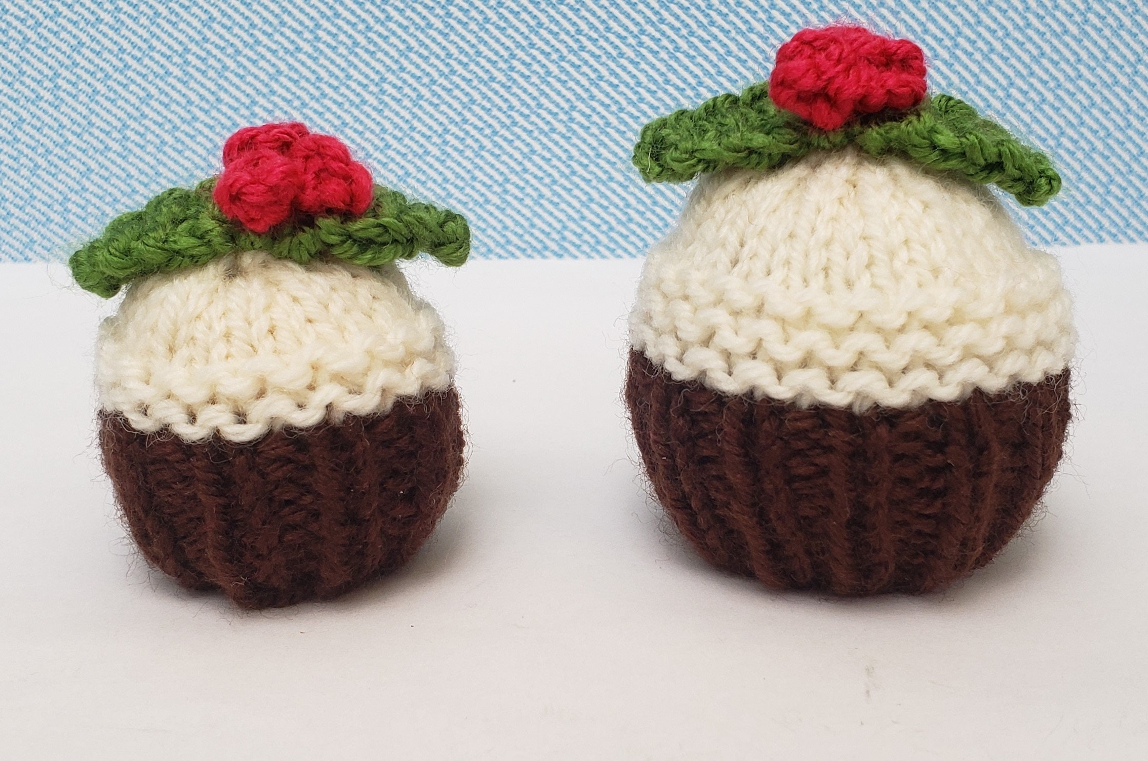 PDF Knitting Pattern for Knit-in-round Mini & Small Christmas Pudding ...