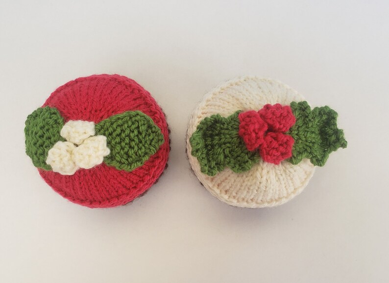 PDF Knitting Pattern for Knitted-in-round, Christmas Pudding & Cupcake ...