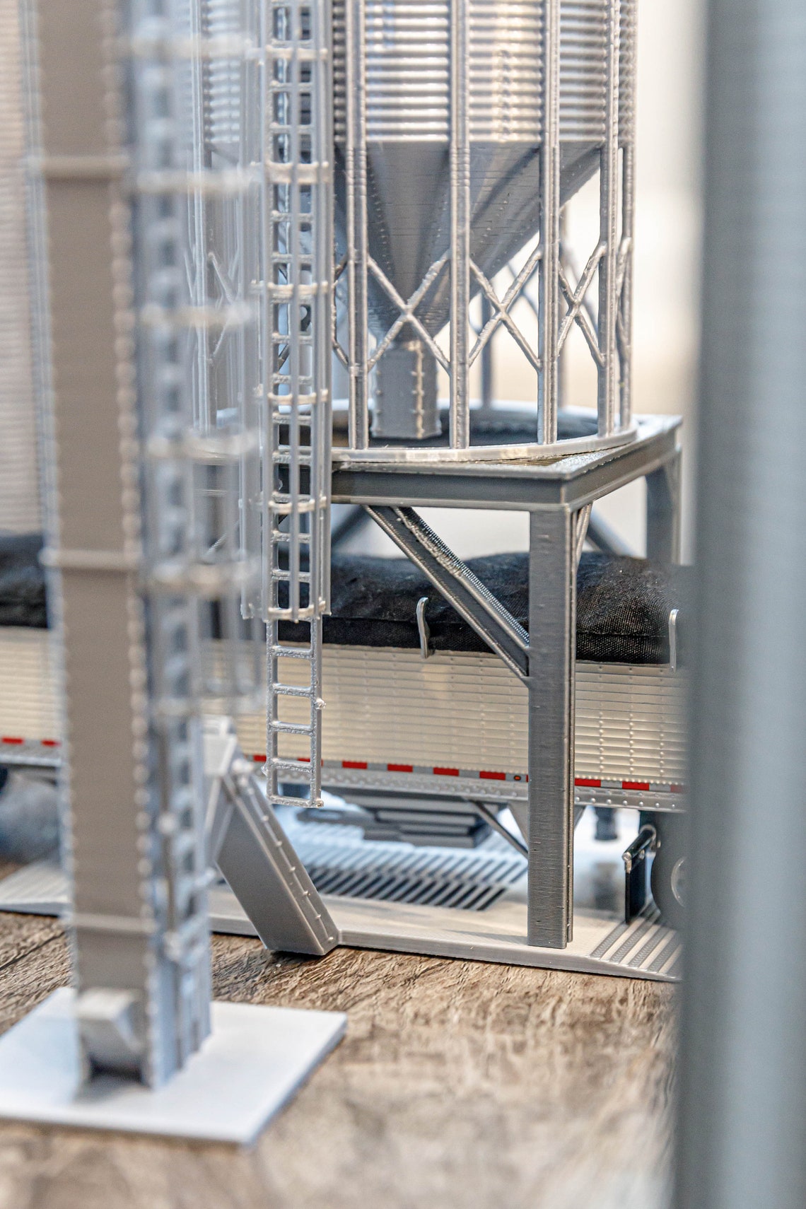 1/64 Overhead Grain Bin and Structure 3d Printed - Etsy