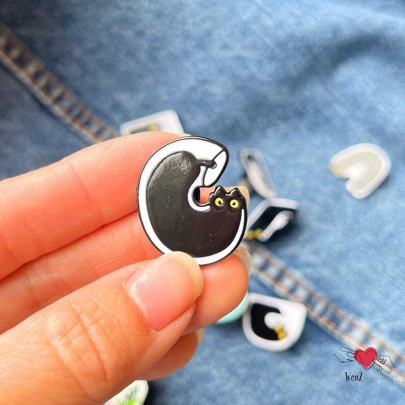 Kawaii Liquid Black Cat Lapel Pin Alphabet Initial Gift for Cat Mom Cat ...