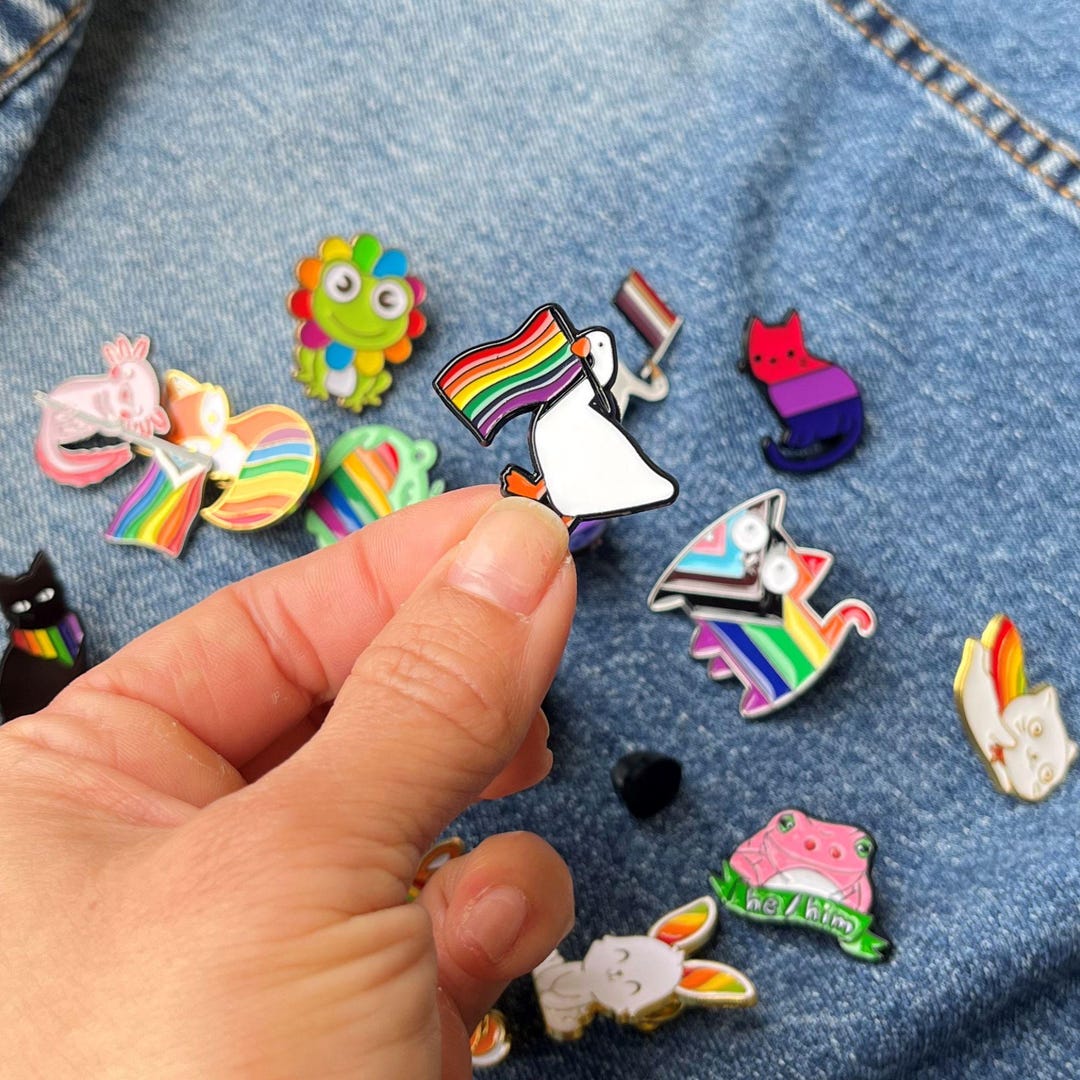 LGBTQ Ally Animal Pride Month Enamel Pin Gift LGBTQ+ Rainbow Animal Cat ...